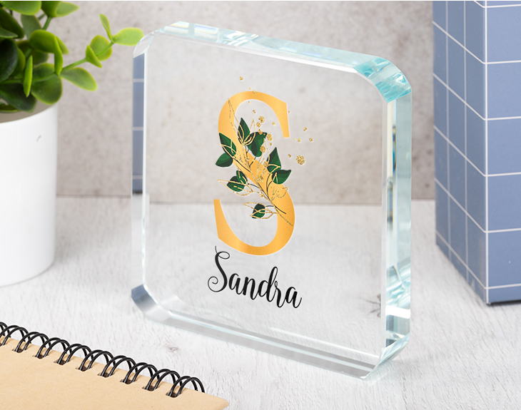 Square prism with rounded edges "Botanic letters" - Made in Gift