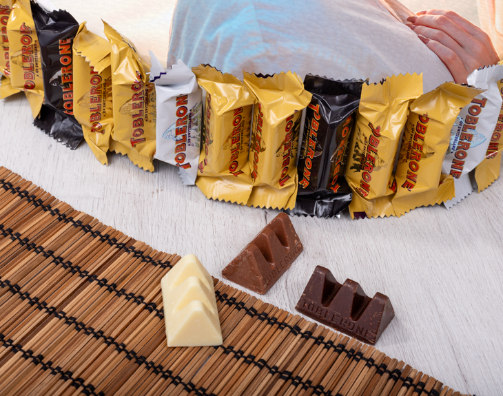 Mini torta Toblerone romantica a forma di cuore con foto - Made In Gift