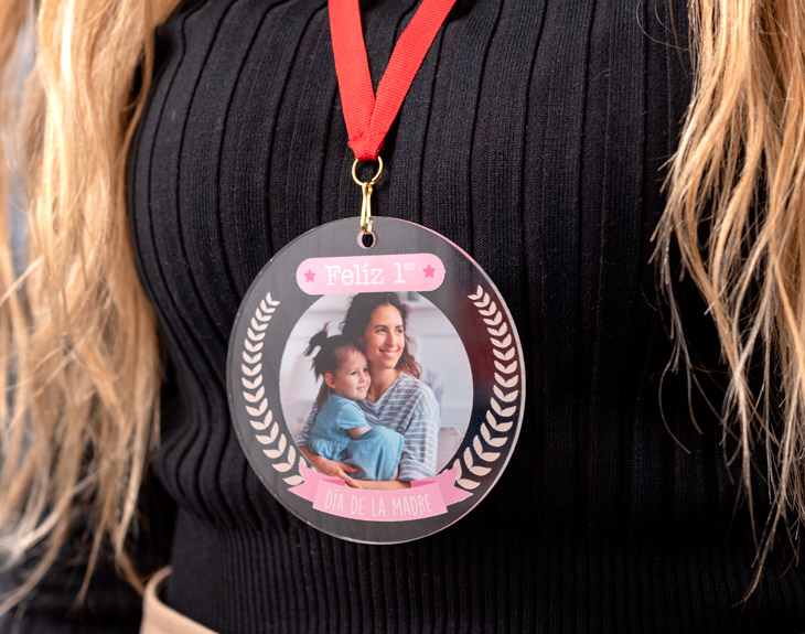 Medalla circular "Primer Día de la Madre" personalizada - Regalo Original