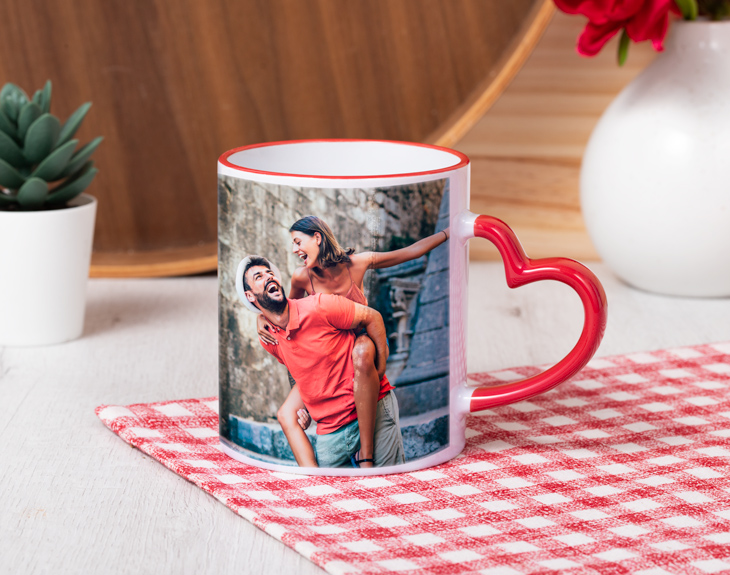 Custom mug with red heart-shaped handle